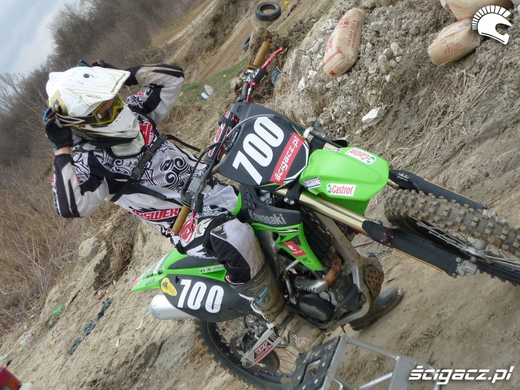 Zdjęcia: pawel nowicki 2010 - Pawel Nowicki pracuje nad powrotem do zdrowia