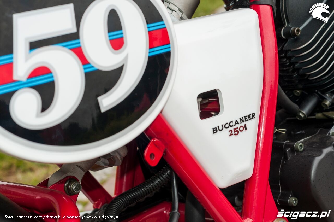 Zdjęcia: numer romet scrambler 2016 - Romet SCMB 250 2016 jest lans