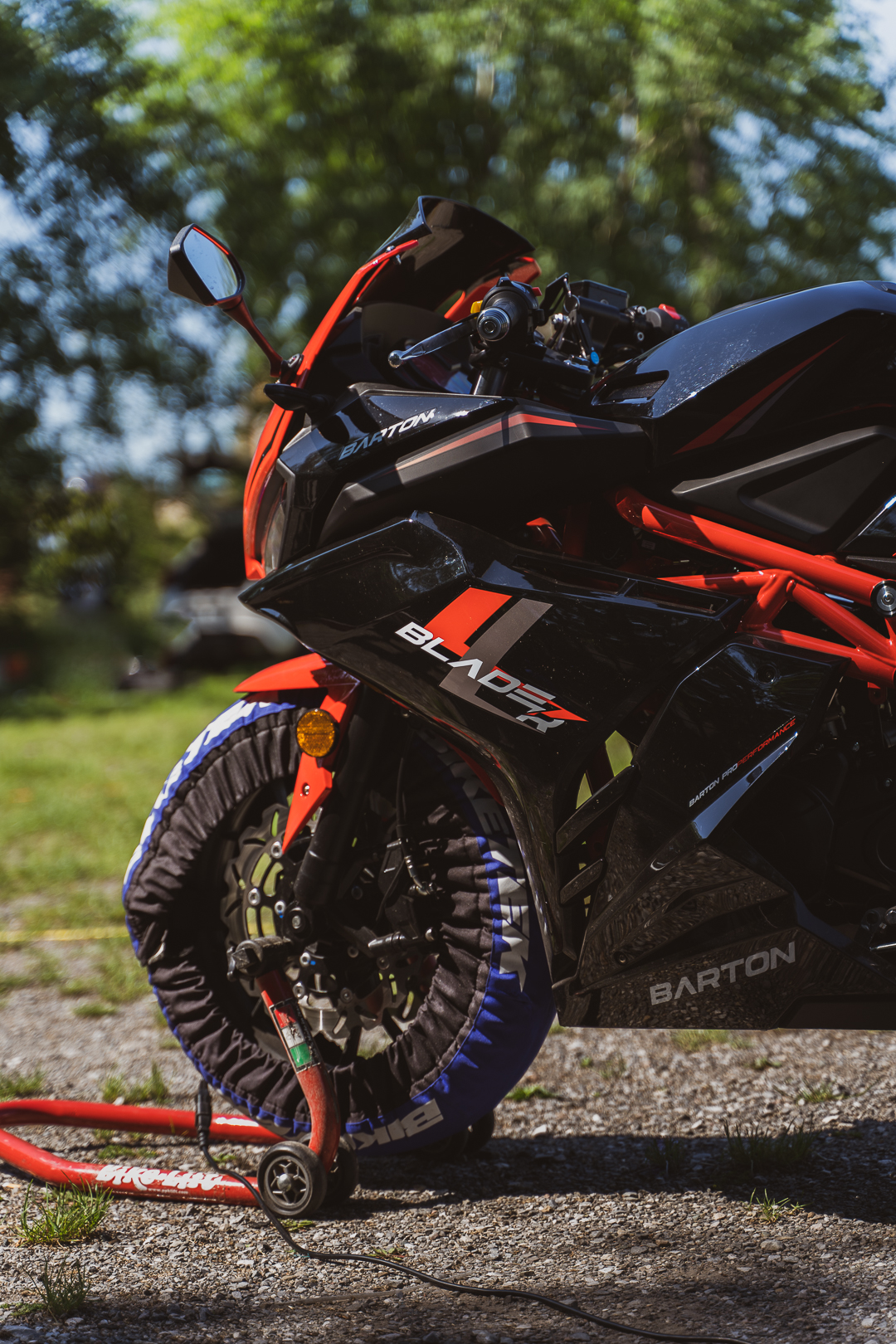 Zdjęcia: 07 Barton Blade R 125 profil - Barton BladeR 125 w tescie Maly ...